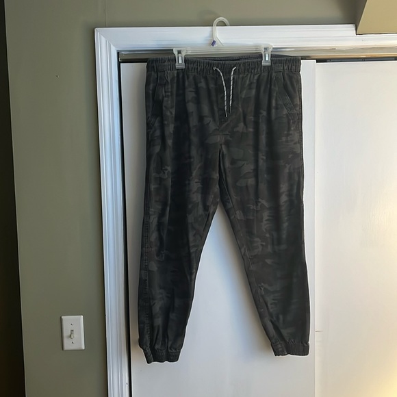 Plugg | Pants | Mens Plugg Brand Joggers Xl | Poshmark